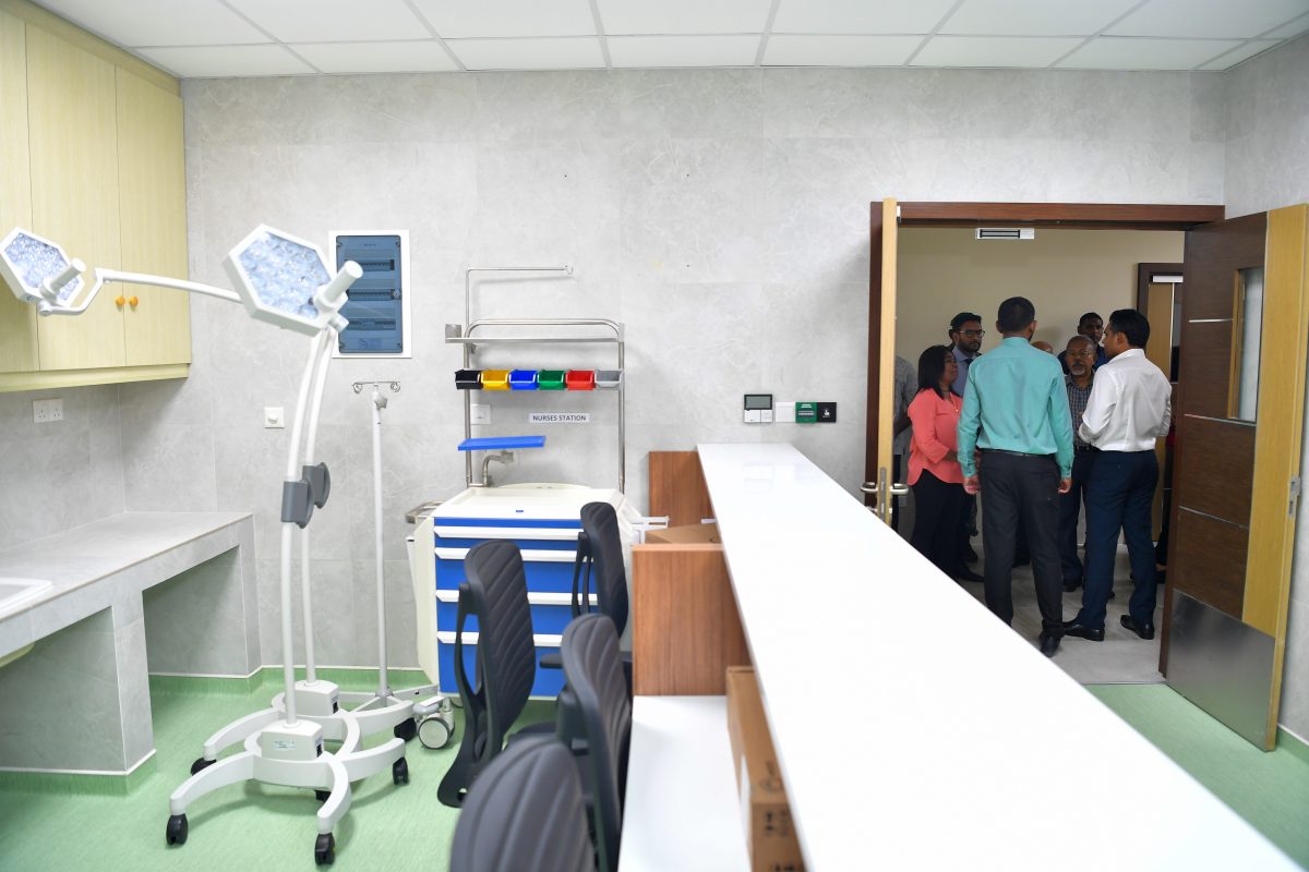 Addu Equatorial Hospital saafukurumah khaassa harakaatheh maadhamaa ...